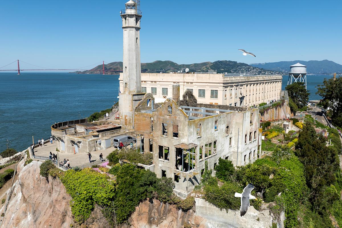 Alcatraz, la cárcel que acogió a famosos criminales y que ahora Trump ...